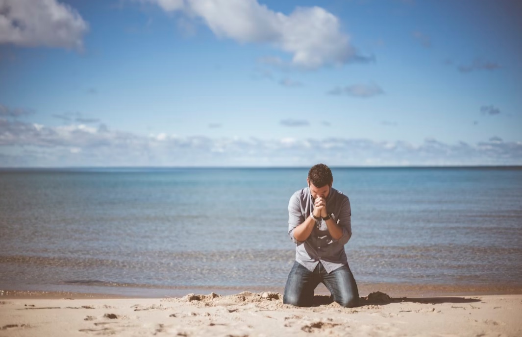 Ways how Christians could benefit from praying | Crossmap Blogs