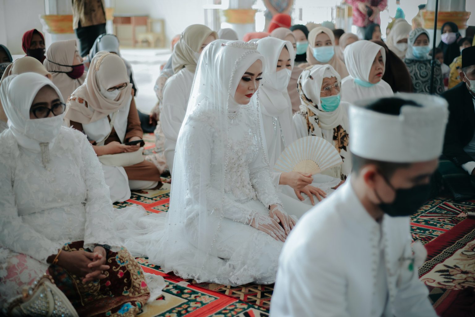 How People Understand Different Religious Wedding Customs and Their ...