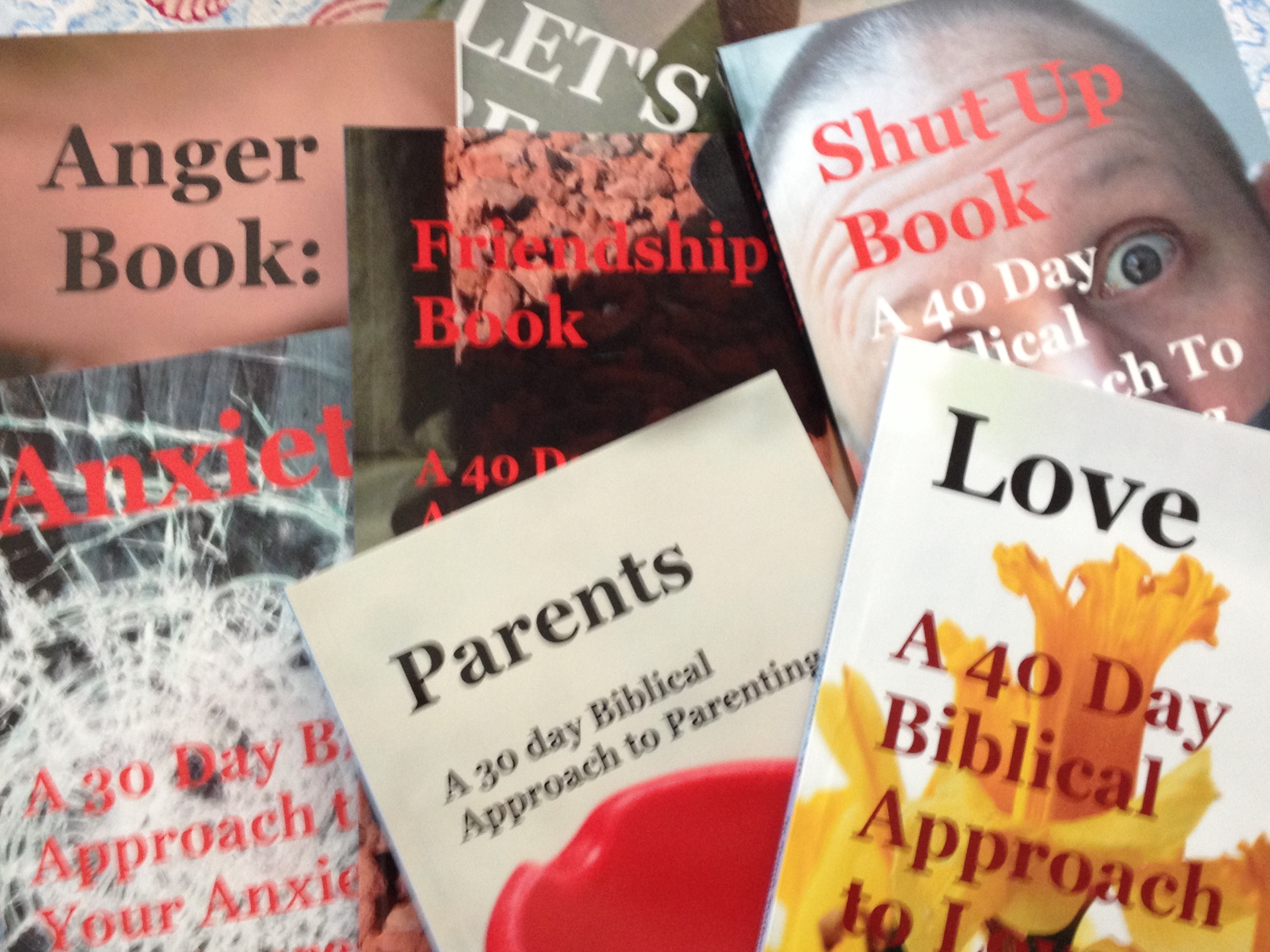 Free Holiday Shipping on all Books | Crossmap Blogs