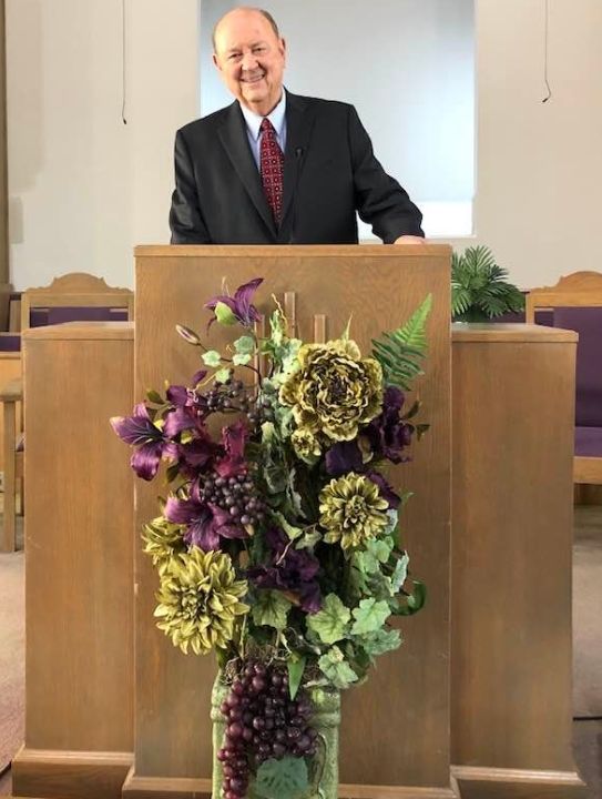 Sad Pastor vs. Joyful Pastor | Crossmap Blogs