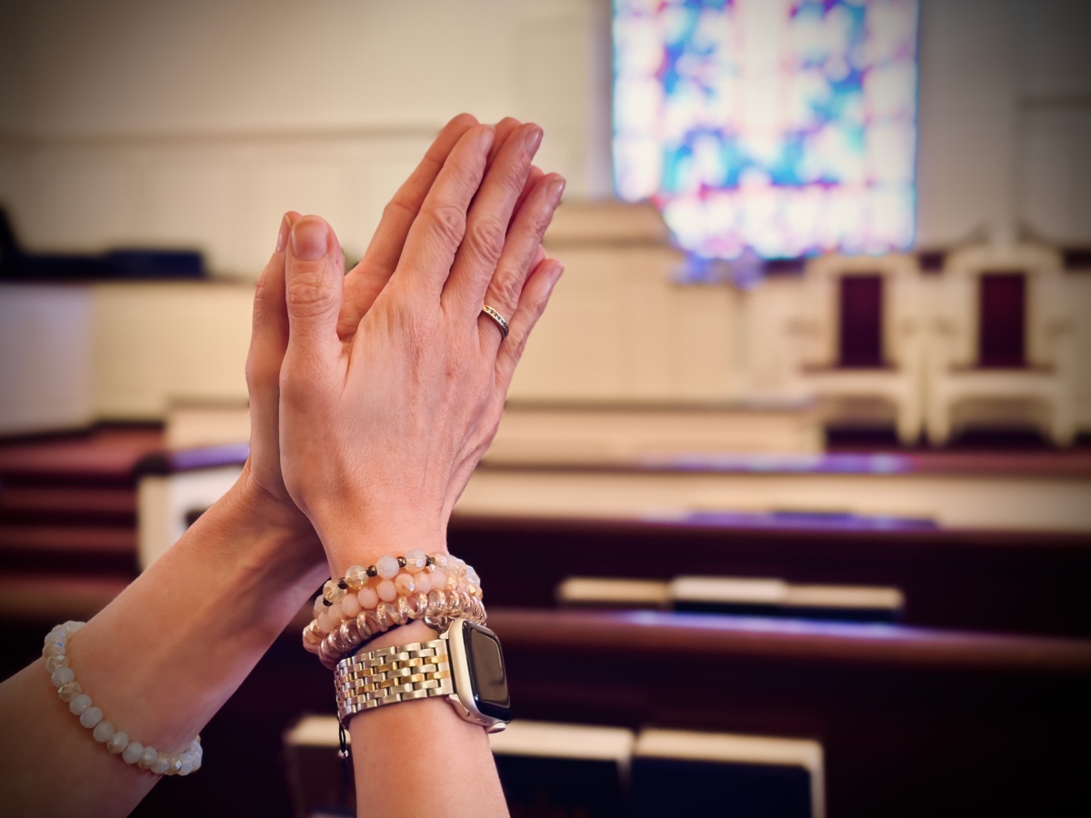 The Privileged Life: Pray for God’s People | Crossmap Blogs